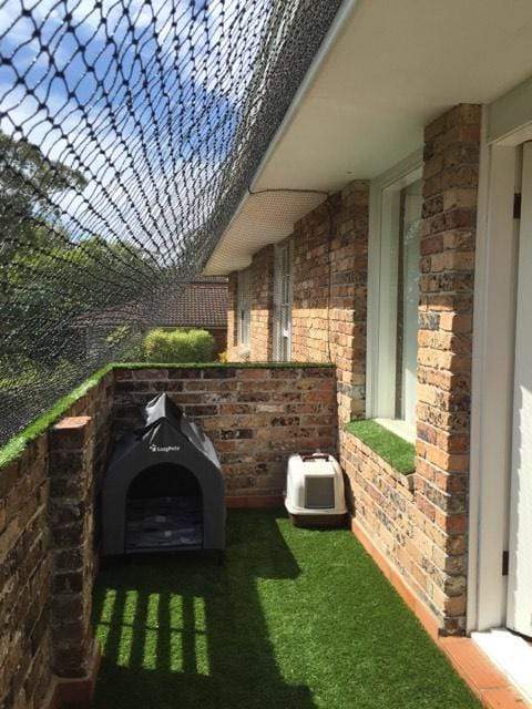 Cat Netting with Reinforced Edging 32' x 10' - Stone – Catnetting