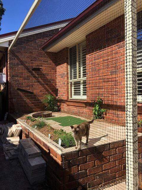 Cat Netting with Reinforced Edging 98' x 10' – Catnetting